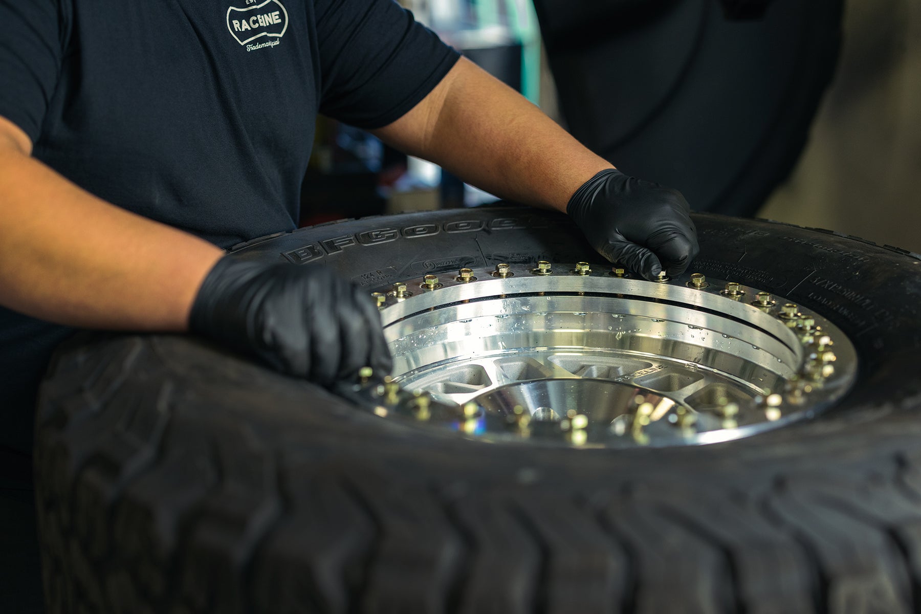 RT951B Ryno Cast Beadlock - Satin Black w/Black Beadlock Ring ...