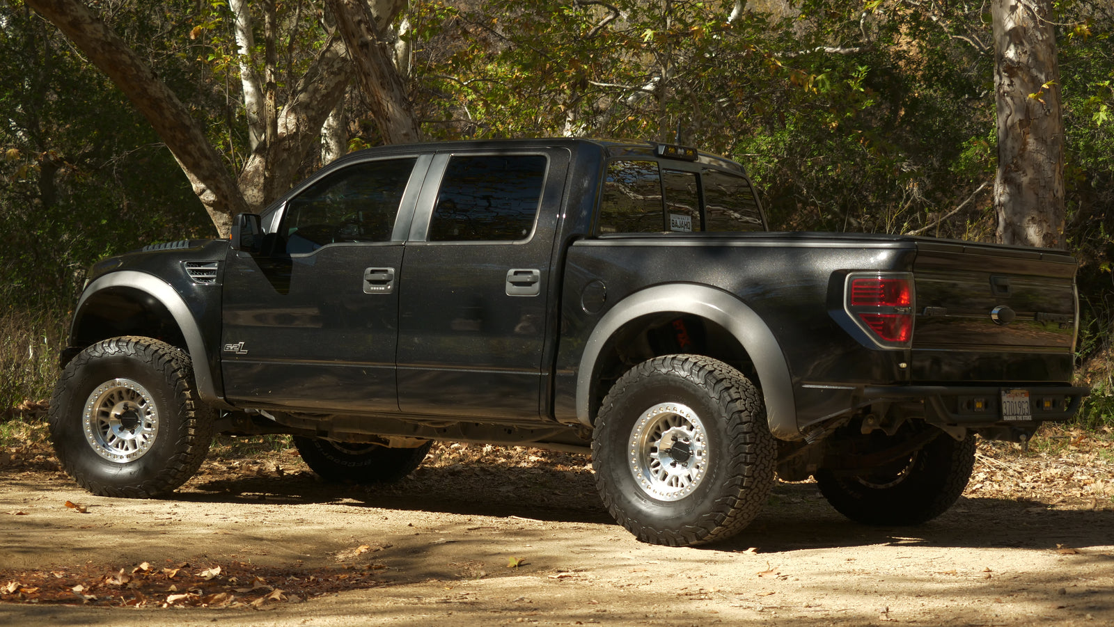 RT951B Ryno Cast Beadlock - Satin Black w/Black Beadlock Ring ...